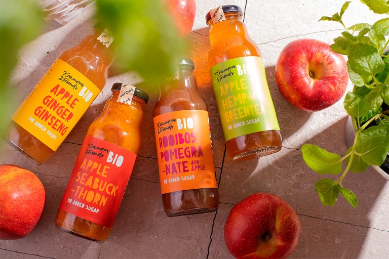 Apple drinks with simplistic packaging design - MAISON D'IDÉE Prague